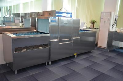 China 11KW / 47KW Kitchenaid Commercial Dishwasher FOR Hotels AND Restaurants for sale