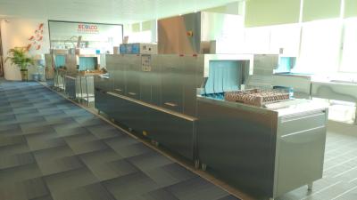 China Multi Functional Flight Dish Machine , Hotel Commercial Grade Dishwasher for sale