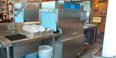 China Eco Friendly Commercial Heavy Duty Dishwasher / Commercial Dish Machine 140L for sale