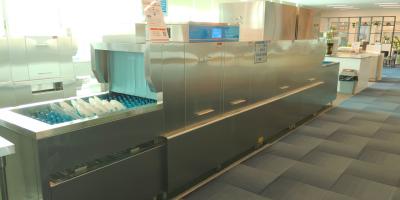 China Quick Cleaning Commercial Dishwashing Machine Double Layer Construction for sale