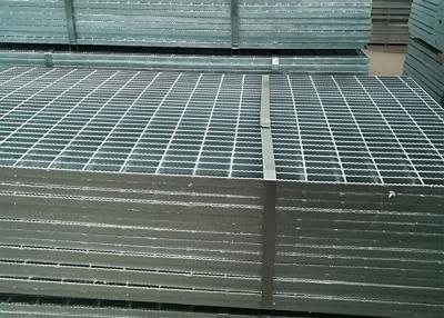 China 30x5mm Hot Dipped Galvanized Serrated Steel Bar Grating - Industrial Flooring with Anti-Slip Surface for sale