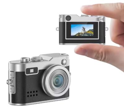 China Mini Digital Camera For Instant Sharing Photos 0.96nch Screen DC26 Mini Camera for sale