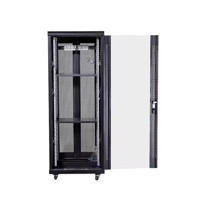 China 18U Private Mold 600*600*1000mm Data Center Server Rack with Toughened Glass Door and Fan for sale