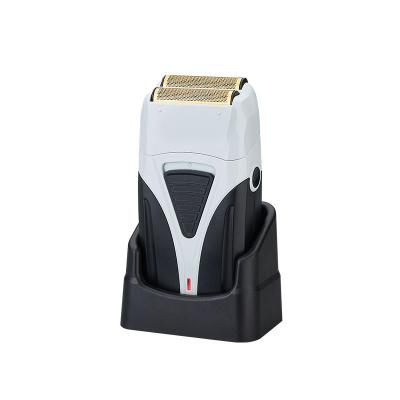 China Rechargeable Electric Shaver with 1200mAh Battery and Digital Display for Men's Grooming for sale