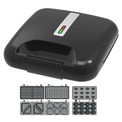 China 750W 2 Slice Sandwich Maker Non Stick Plates Power Ready Light Safety Cut Out for sale