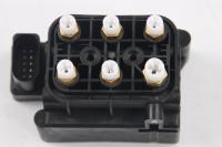 China Black W164 W166 Mercedes Air Suspension Valve Block For Car Compressor Pump for sale