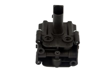 China Black Air Suspension Valve Block For BMW X5 E70 37206789938 37226775479 37226785506 for sale