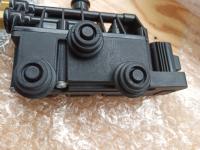 China Land Rover Air Suspension Compressor Block Valves OEM#RVH000055 for sale