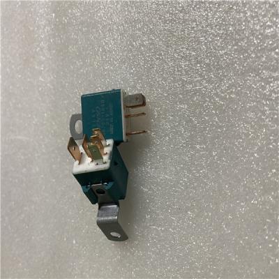 China 156700-1840 Isuzu Denso Air Conditioning Relay For Construction Machinery for sale