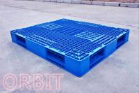 China 4-Way Entry Heavy Duty Plastic Pallets 1000x1000mm to 1500x1500mm with 6-Ton Static Load and 1.5-Ton Dynamic Capacity for sale