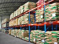 China Adjustable Cold-Rolled Selective Pallet Rack System - 4000KG Load Capacity, 4000-5000mm Height Options for Heavy Duty Warehouse Storage for sale