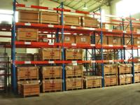 China Adjustable Cold-Rolled Selective Pallet Rack System - 4000KG Load Capacity, 4000-5000mm Height Options for Heavy Duty Warehouse Storage for sale