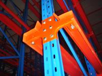 China Adjustable Drive-In Pallet Rack for Cold Storage - 5000mm Height, 2000KG Capacity, Multi-Level Design for sale