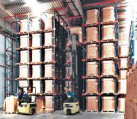 China Double Entry Powder Coating Drive In Pallet Rack - 5000mm Height, 2000KG Capacity for Raw Materials Storage for sale