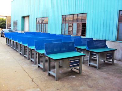 China Custom Steel Industrial Work Benches with Hardwood Fireproofing Board - 500-2000kg Load Capacity, 4 Drawers for sale