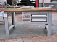 China Stainless Steel Work Bench with Butcher Block Hardwood Top - 1500-2100mm Sizes, 500-2000kg Capacity for sale