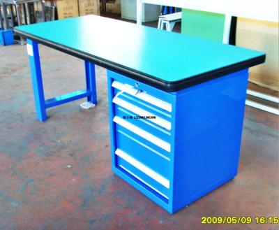 China Industrial Steel Workbenches 1500-2100mm with 500-2000kg Load Capacity and 4 Drawer Storage Systems for sale