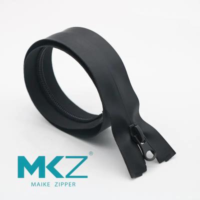 China Nylon PU PVC Black Waterproof Zipper , TPU #3 #7 two way open end zipper for sale