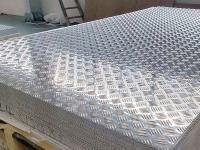 China 1060 H14 5 Bar Anti Slip Aluminum Checker Plate Waterproof Diamond Plate Sheets for sale