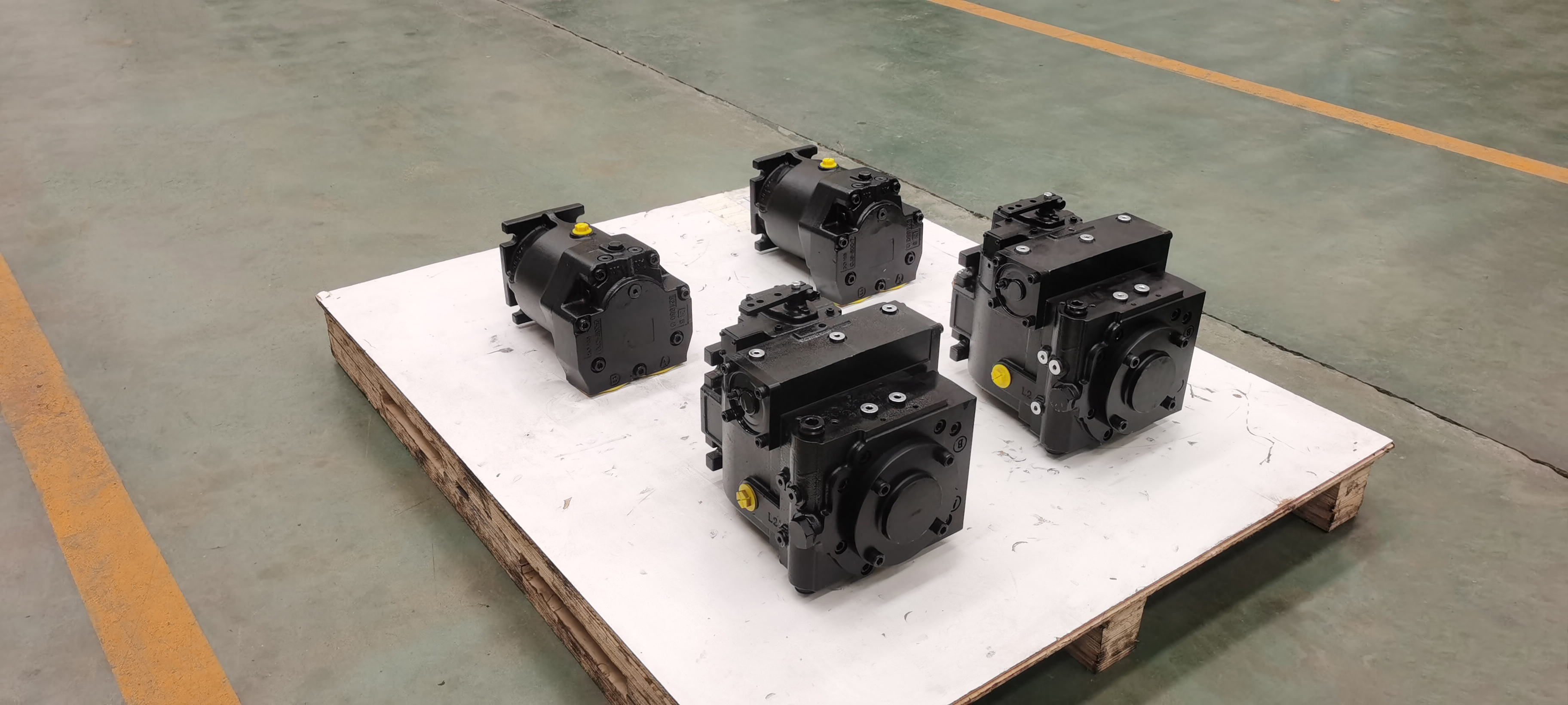 combine harvester hydraulic system
