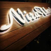 China Custom 3d Stainless Steel Interior Wall Letter Logo Sign with Luminous Effect Display for sale
