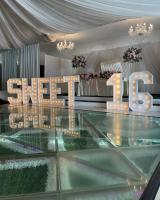 China Customized Size 4 ft LED Bulb Letters for Wedding Decoration Mr and Mrs Marquee Letters for sale