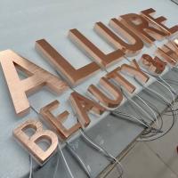 China Custom Business Shop Outdoor Wall Hanging Acrylic Logo Signage Board for Companies for sale