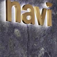 China Custom LED Outdoor and Indoor Signs Snow Backlit Logo Acrylic Stainless Steel Lettering for sale