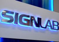China DC 12V Stainless Steel Illuminated Channel Letters for Eco-friendly Shop Front Signs for sale