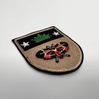 China Custom Design Iron On Embroidery Patch Bee Full Embroidery With Merrow Border for sale
