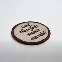 China Words Design Custom Logo Embroidery Patches PMS Colors Reusable Stainable for sale