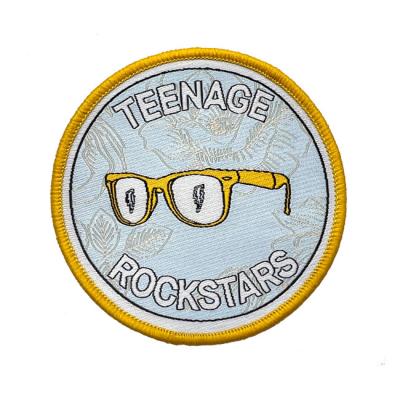 China Custom Woven Cloth Badges Eco Friendly Name Patches for Coats 2mm Letter Size for sale
