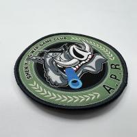 China Custom Woven Patches with Merrowed Border for Clothing 3D Logo Embroidered Patch 5cm for sale