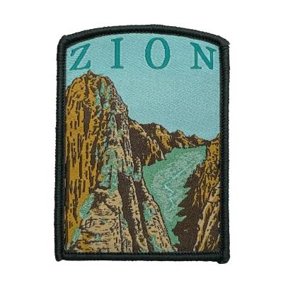 China Custom Pantone Colors Iron On Woven Patches Embroidery Patches 100 Pcs MOQ for sale