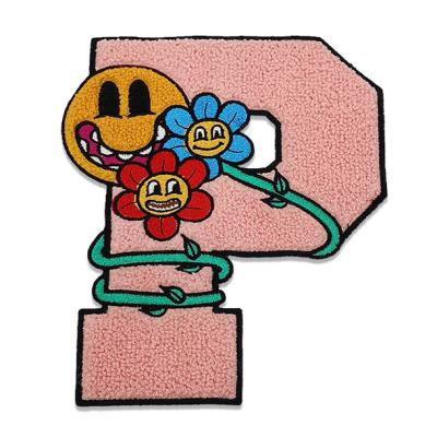 China Custom Chenille Letter Patches Felt Base 500 Pieces Minimum Order for Jackets for sale