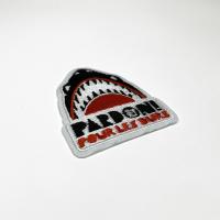 China Custom Embroidered Iron On Patches Heat Press Backing Twill Background 100pcs for sale