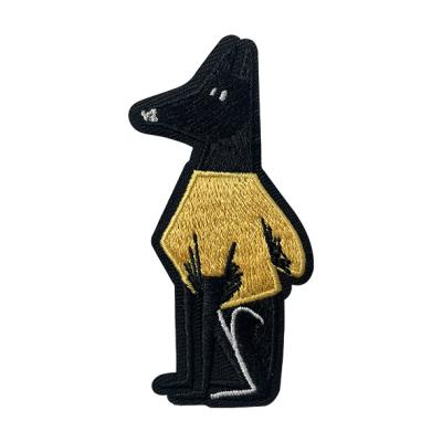China Custom Embroidered Animal Patches Iron On 1-20 Inch Eco Friendly Polyester for sale