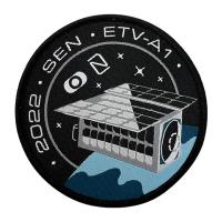 China Eco Friendly Custom Woven Logo Patch Sew On Fabric Laser Cut 100 PCS MOQ for sale