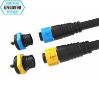 China IP67 Waterproof Self-Locking Male Female Connector with Three-Core Power Cord for Inverters for sale