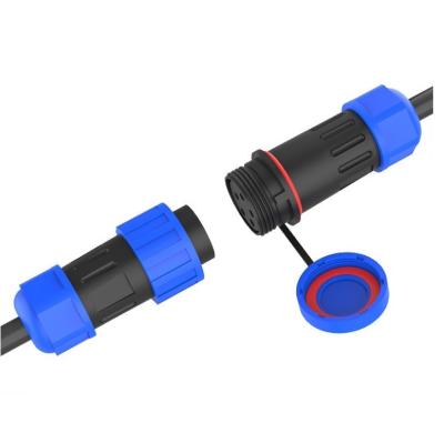 China IP67 Waterproof Power Connector 5-Pin 35A 500V Solderless Screw Connection Male/Female Pair for sale