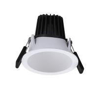 China Indoor IP44 Recessed LED Downlight Smooth Dimming for sale