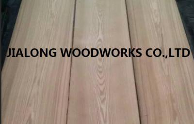 China Brown Natural Russia Mdf Veneer Panels , Veneered Chipboard Sheets for sale