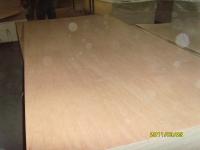 China Yellow Natural Okoume Veneer MDF 0.20-0.60mm Thickness for Furniture Surface in 4x8 and Custom Sizes for sale
