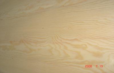 China Yellow White Pine Rotary Cut Veneer 0.20-0.60mm Thickness in 4'x8' and Multiple Sizes for Furniture and Doors for sale