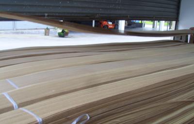 China Russia Ash Wood Quarter Cut Veneer 0.5mm Thickness - Natural Brown for Furniture & Interior Decoration for sale