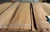 China Natural Ash Crown Cut Veneer 0.3mm-0.7mm Thickness for Furniture and Plywood Applications for sale