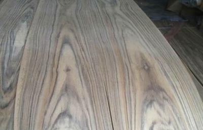China African Natural Crown Cut Teak Veneer 0.45mm Thickness with Black Striped Texture for Furniture and Flooring for sale