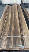 China Smoked Fumed Eucalyptus Wood Quarter Cut Veneer Sheets 0.15-2.0mm Thickness for Furniture and Interior Decoration for sale