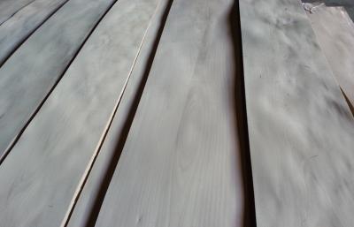 China Natural Birch Veneer Plywood 0.50mm Thickness with Crown Cut Grain for Furniture & Interior Decoration for sale