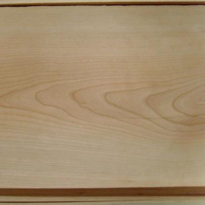 China Yellow Cherry Sliced Veneer 0.5mm Thickness for Flooring - 1200-3000mm Length, 100mm+ Width for sale